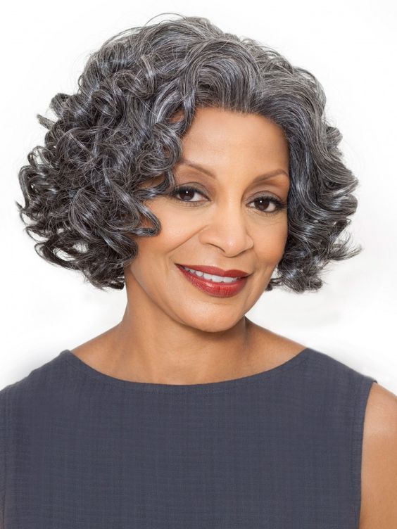 42 Trendiest Curly Hairstyles for Chic Women Over 50 - Page 37 of 42