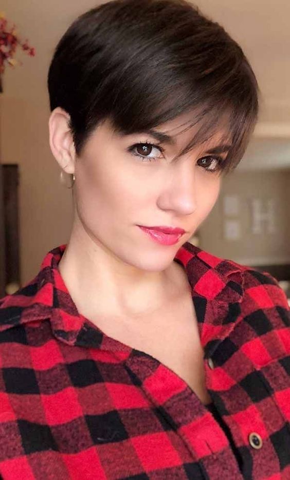 32 Low-Maintenance Pixie Cuts That Are Still Super Cute! - Page 19 of 32